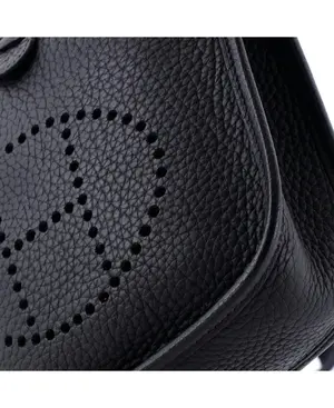 Hermès Tpm Evelyne Bag Gen Iii Clemence - Black