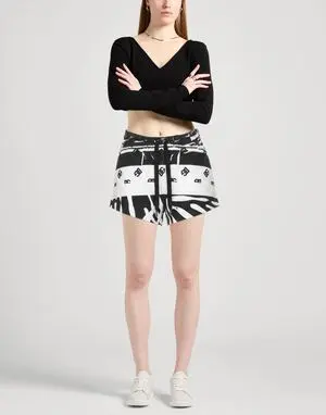 Dolce & Gabbana Shorts & Bermuda Shorts Size Cotton, Polyester