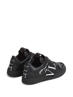 Valentino Garavani Vl7n Leather Sneakers