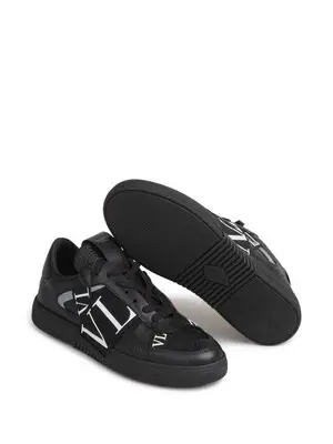 Valentino Garavani Vl7n Leather Sneakers