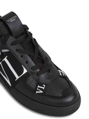 Valentino Garavani Vl7n Leather Sneakers