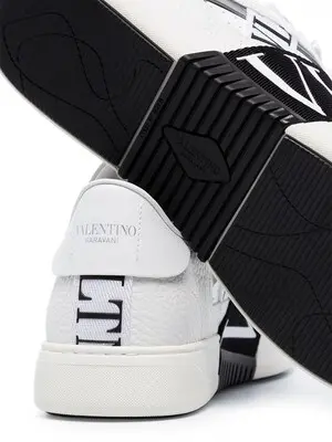 Valentino Garavani Vl7n Leather Sneakers