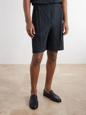 Issey Miyake August Straight-leg Pleated Shorts
