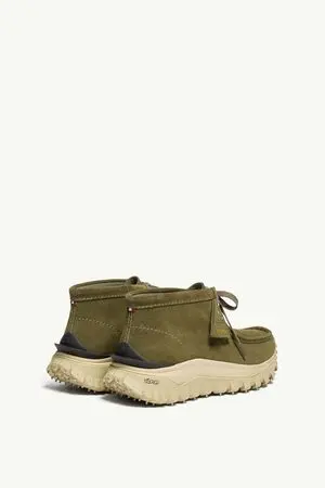 Moncler Clarks Originals Trailgrip Wallabee Gtx Suede Boots - Olive Green