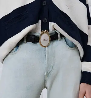 Dior Médaillon Belt