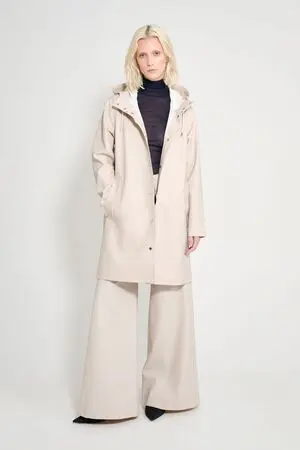 Stutterheim Mosebacke Original A-line Raincoat - Light Sand