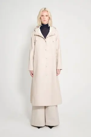 Stutterheim Mosebacke Long Raincoat - Light Sand