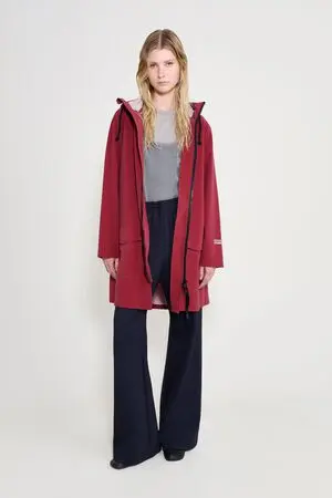 Stutterheim Mosebacke Patch Raincoat - Burgundy