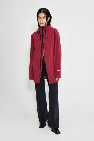 Stutterheim Stockholm Patch Raincoat - Burgundy