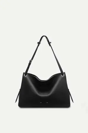 Fabrique La Scala Bag In Pebble Grain Top Grain Leather