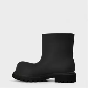 Balenciaga Round-toe Ankle Boots