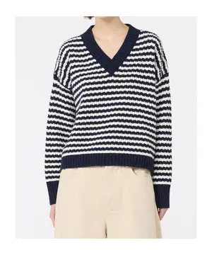 Max Mara V-neck Long-sleeved Knit Top