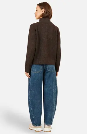 YUMI Zip Up Cardigan