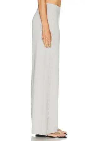 LISA YANG Olanda Trousers In Light Grey - Seashell