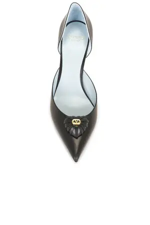 Valentino Garavani Coeur Royal Dorsay Pump - Nero