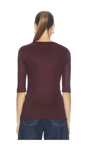 AGOLDE Saige Tee In Burgundy