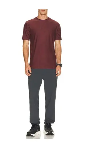 Vuori Kore Lined 28 Jogger In Grey