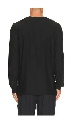 Vuori Long Sleeve Strato Tech Tee