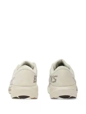 Brooks Ghost Amp Sneakers