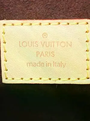 LOUIS VUITTON 2020 Monogram Pochette Metis Satchel