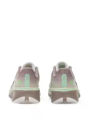 Nike Pegasus 42 Sneakers
