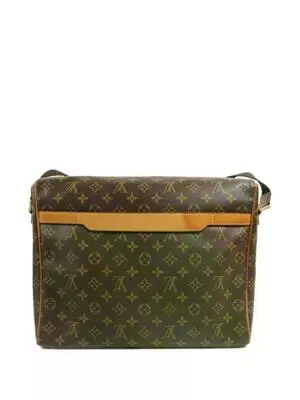 LOUIS VUITTON Abbesses Monogram Shoulder Bag