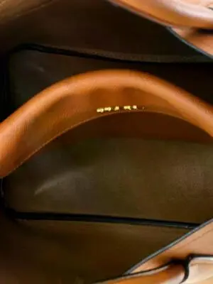 Prada Cuir Double Saffiano Leather Medium Tote Bag