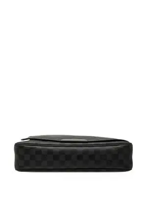 LOUIS VUITTON 2011 Damier Graphite Daniel Mm Crossbody Bag