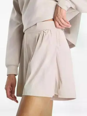 Nike 24.7 Perfectstretch Pleated Side-slit Shorts