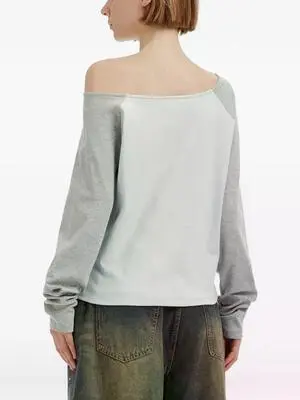 MINI CREAM Raglan-sleeve Off-shoulder T-shirt