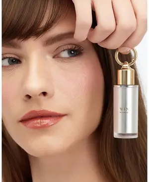 2WINS Charming 3d Hydra Lip Gloss, 0.14 Oz