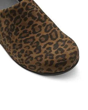 Fitflop Shuv Suede Leopard Print Clogs