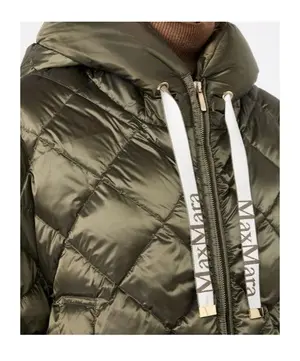 Max Mara Zip-up Quilted Jacket