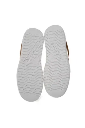 Camper Runner K21