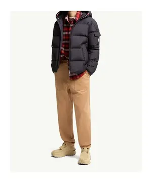 Moncler Lacfroid Hooded Short Down Jacket