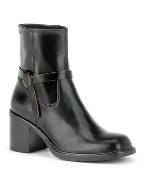 VAGABOND SHOEMAKERS Meryl Leather Harness Ankle Boots