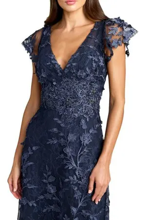 Mac Duggal Petite Floral Embroidered Lace Flutter Sleeve Gown