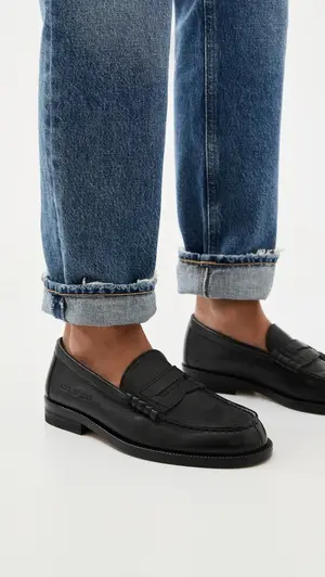 COMMON PROJECTS Leather Loafers