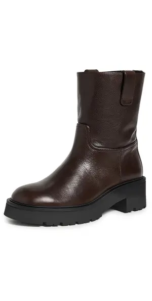 STUART WEITZMAN Ren Leather Booties - Walnut