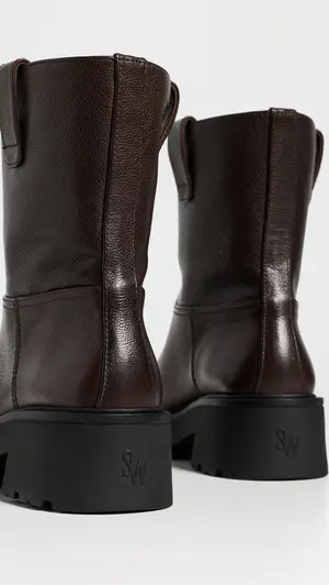 STUART WEITZMAN Ren Leather Booties