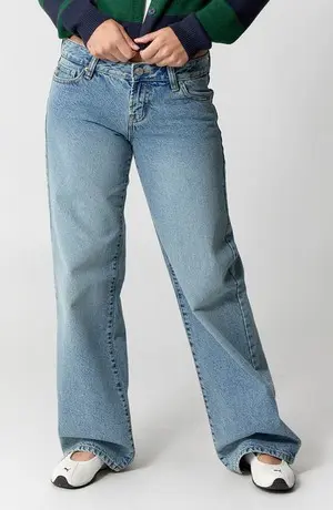 PACSUN Zoe Low Rise Girlfriend Wide Leg Jeans - Medium Indigo