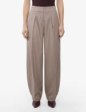 Koton High Rise Barrel Pants With Pleated