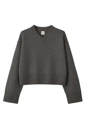 VIR VITA Filippa V-neck Cashmere Sweater - Stone Grey
