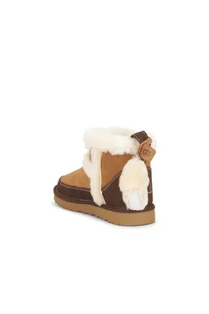 UGG Classic Mini Heritage Boot