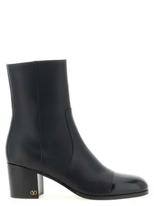 Valentino Garavani Zimmy' Ankle Boots - Black