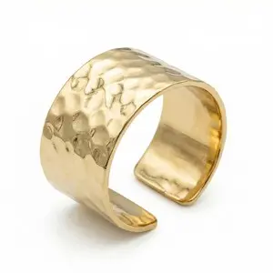 MELT'M JEWELRY Wide Hammered Band Ring In Filled - Gold
