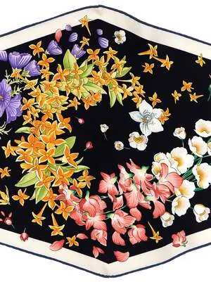 FERRAGAMO Primavera' Print Diamond Scarf