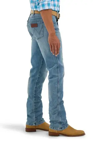 Wrangler Retro Slim Straight Leg Jeans