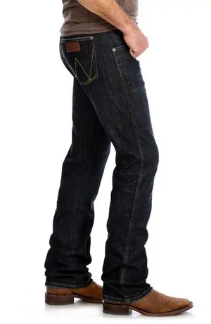 Wrangler Retro Slim Bootcut Jeans