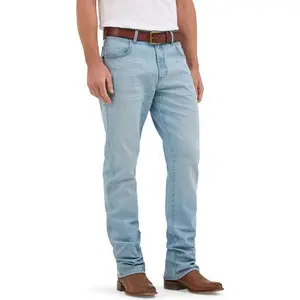 Wrangler Retro Relaxed Bootcut Jeans - Grant